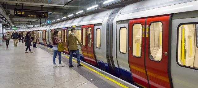Fun Facts About London’s Underground System – The Foreigner (In London)